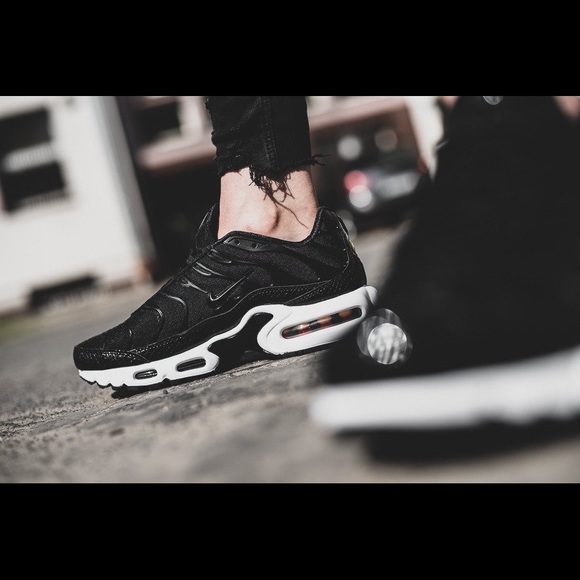 Nike | Shoes | Nike Air Max Tn Snake Skin Print | Poshmark
